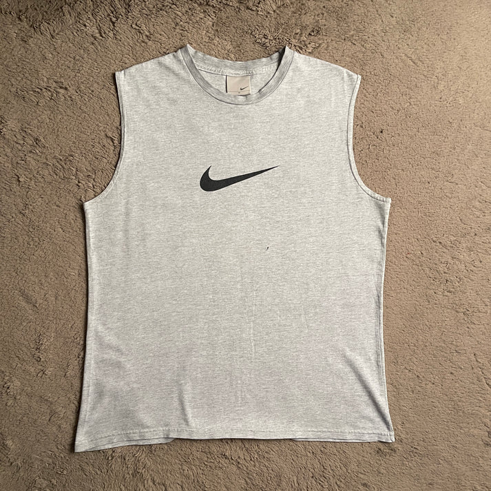 Nike Muscle Tee (M) – ThriftsomeDXB